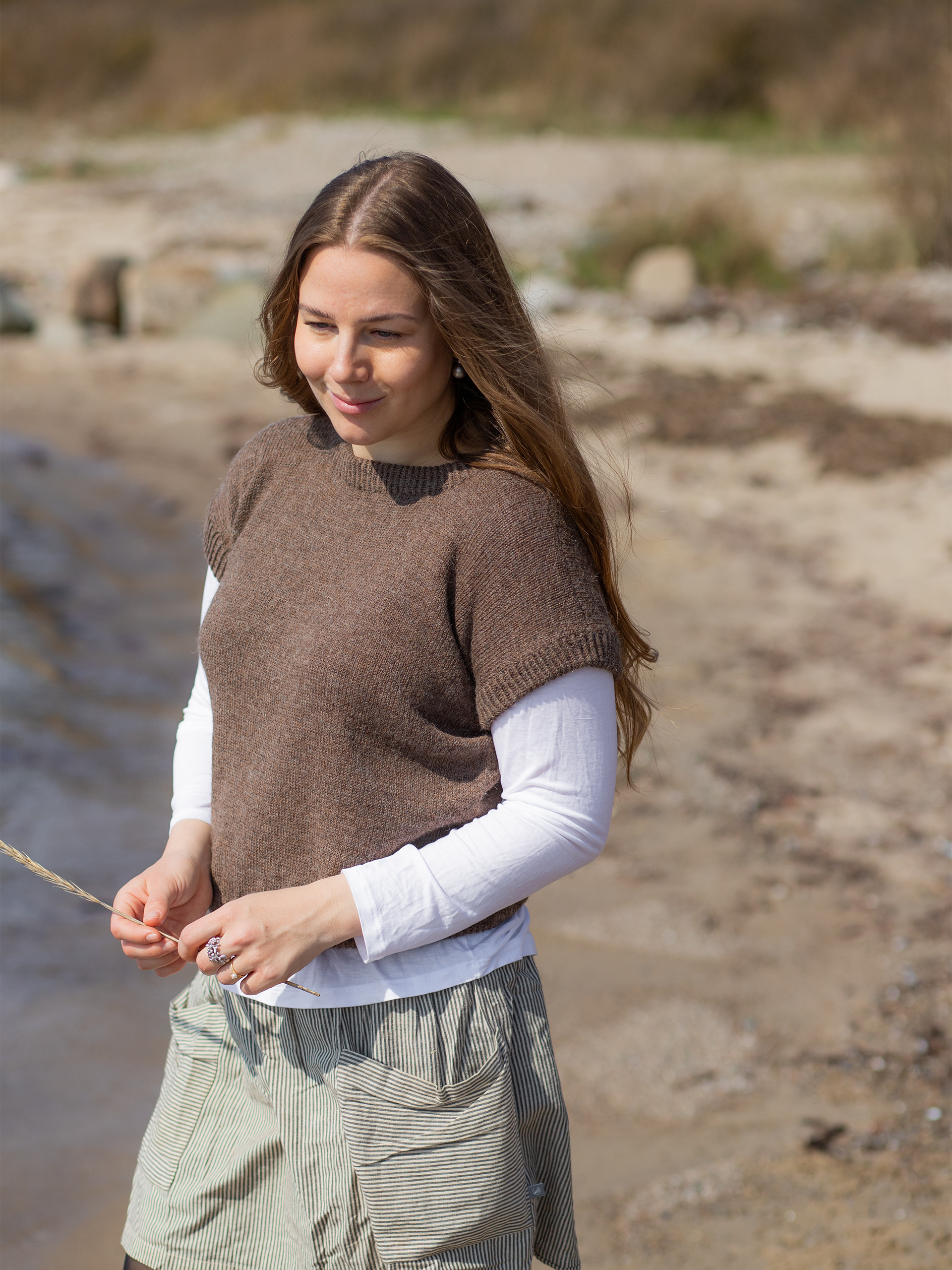 105-13 Cosette poncho - Garnius - Garnius.se