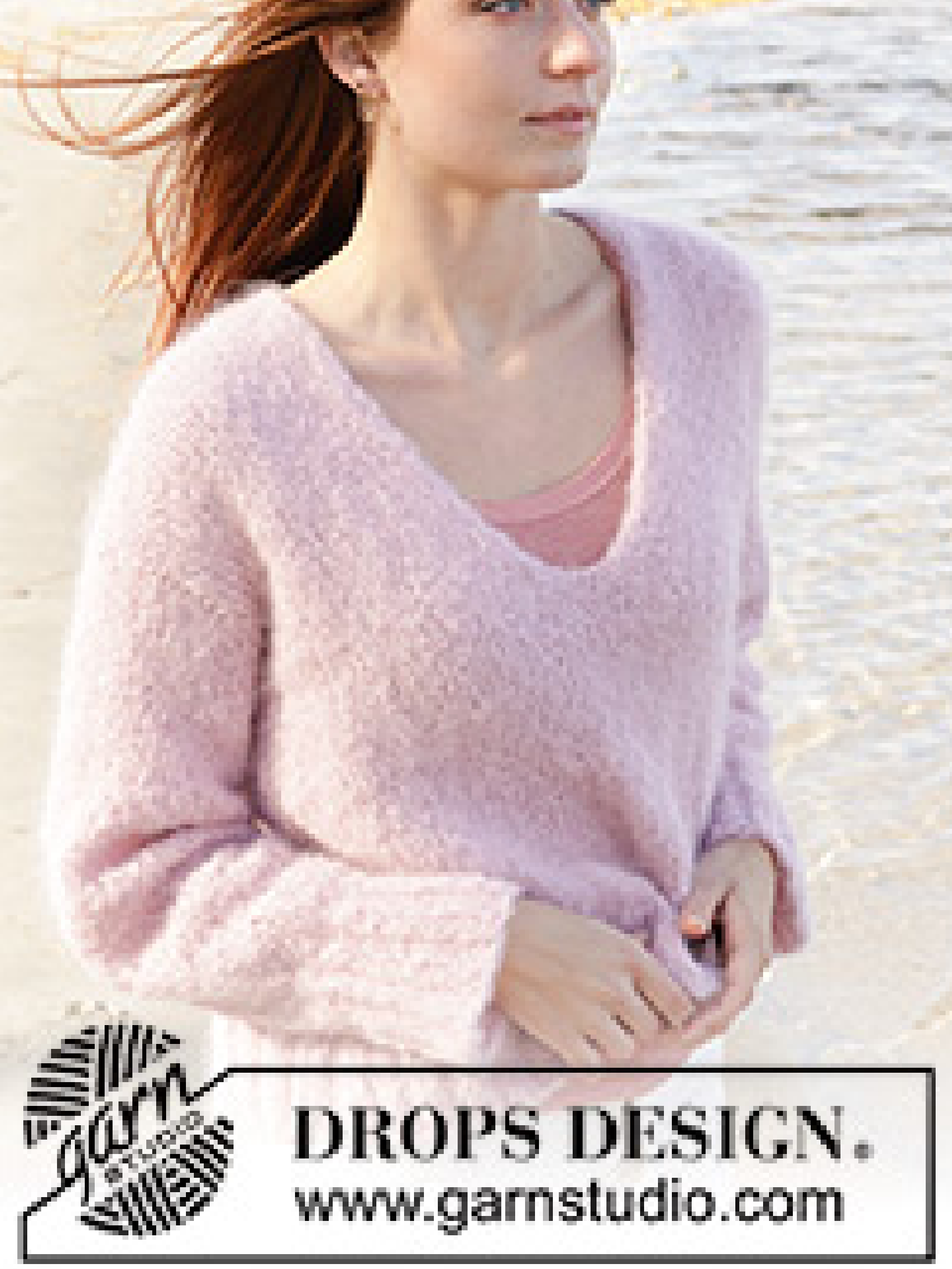 240-5 Climbing Rose Sweater - Garnius