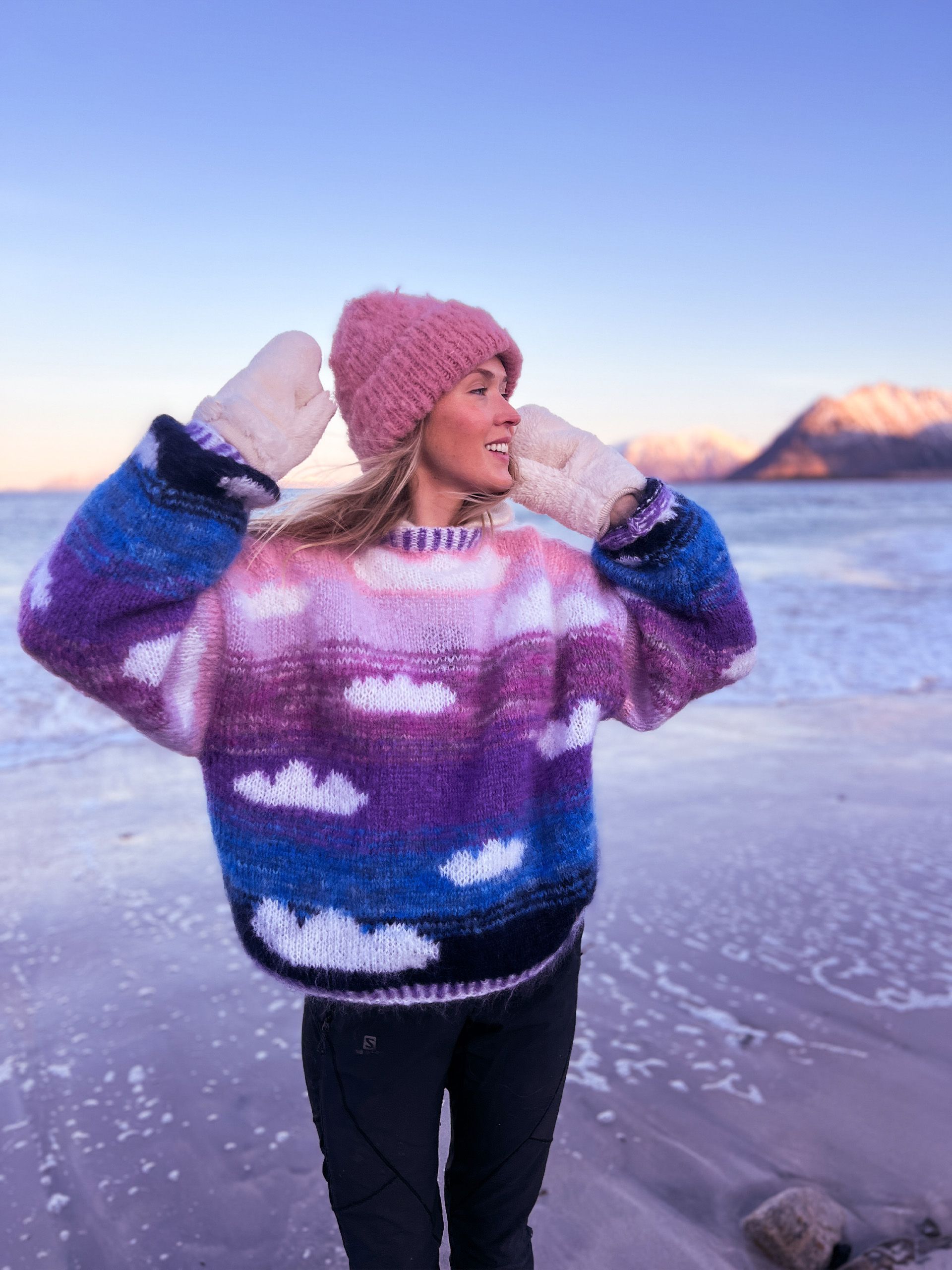 IR 01-02b Skyhigh genser (Soft) - Garnius