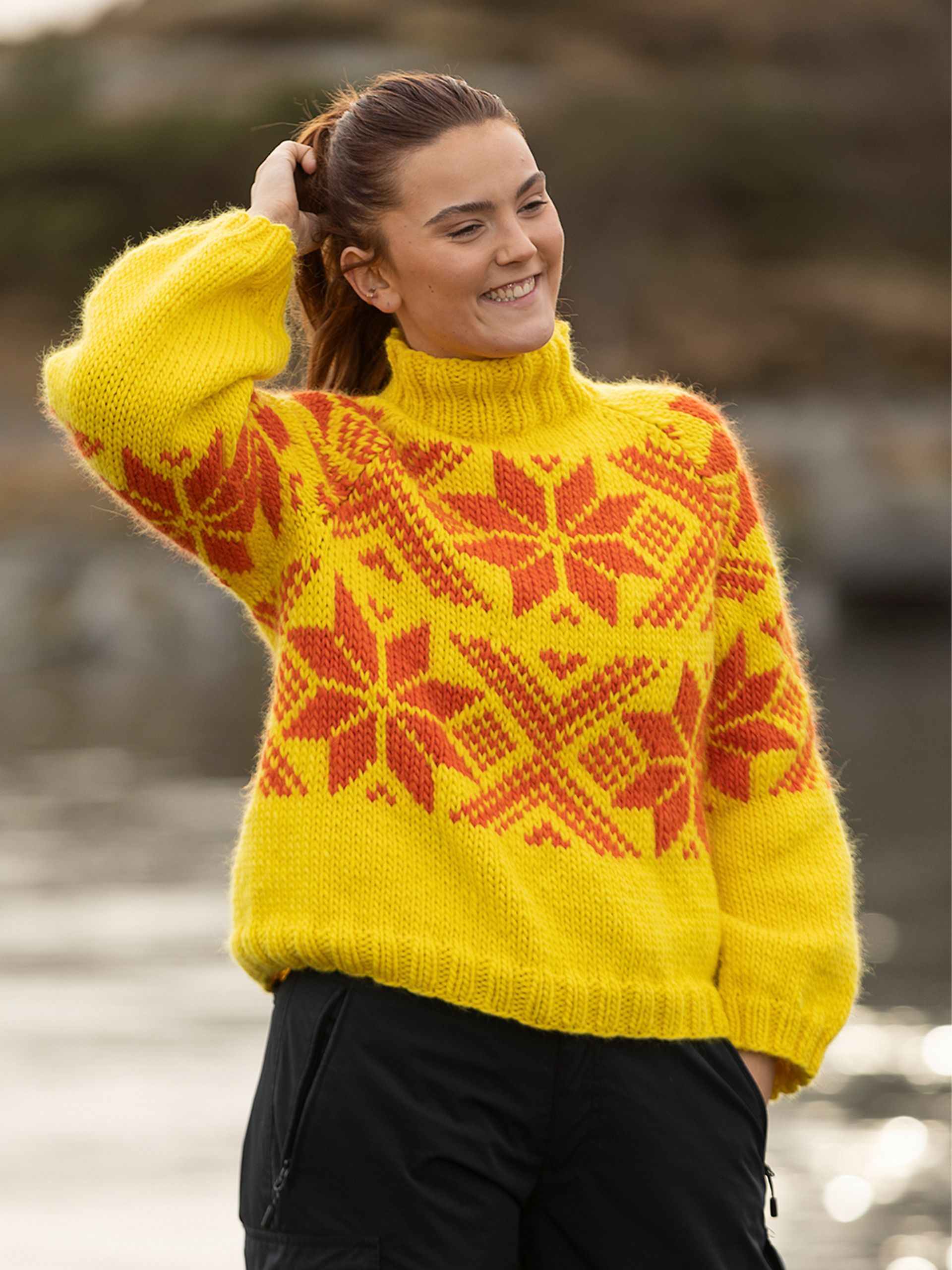 2411-1 Snoi genser - Garnius